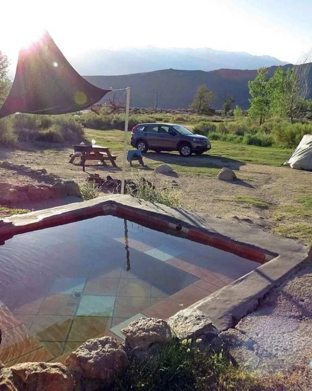 Desert Reef Hot Springs 2026: Soak, Stay & Explore Colorado